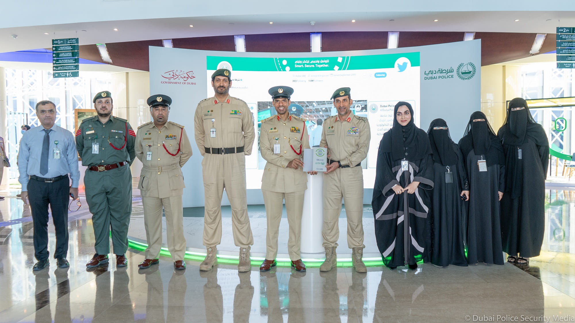 Dubai Police receives 100% paperless stamp